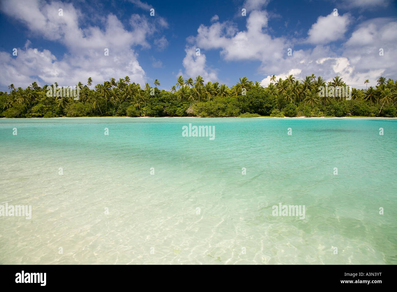 Beaches of tonga hi-res stock photography and images - Alamy