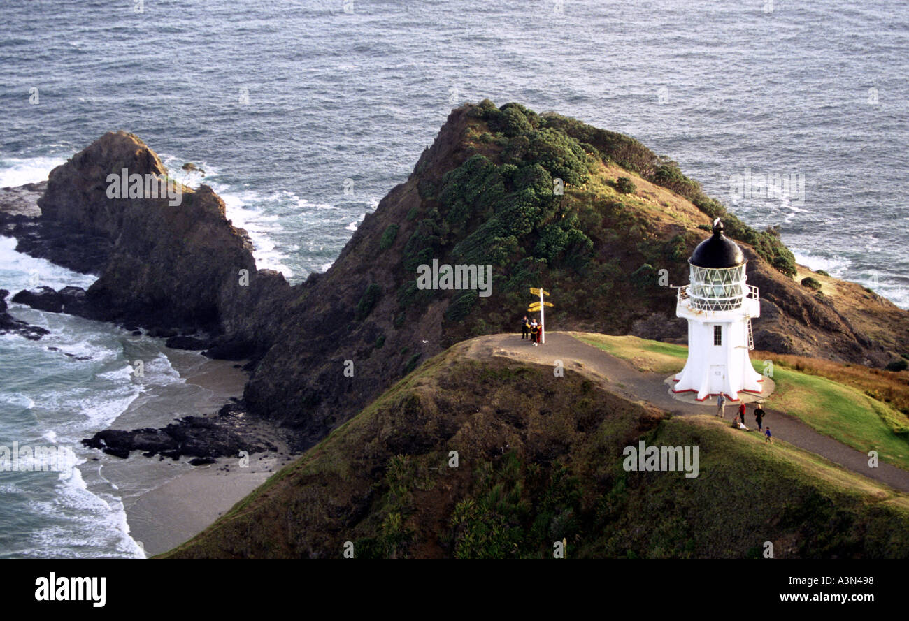 Cliff top lighthouses hi-res stock photography and images - Alamy
