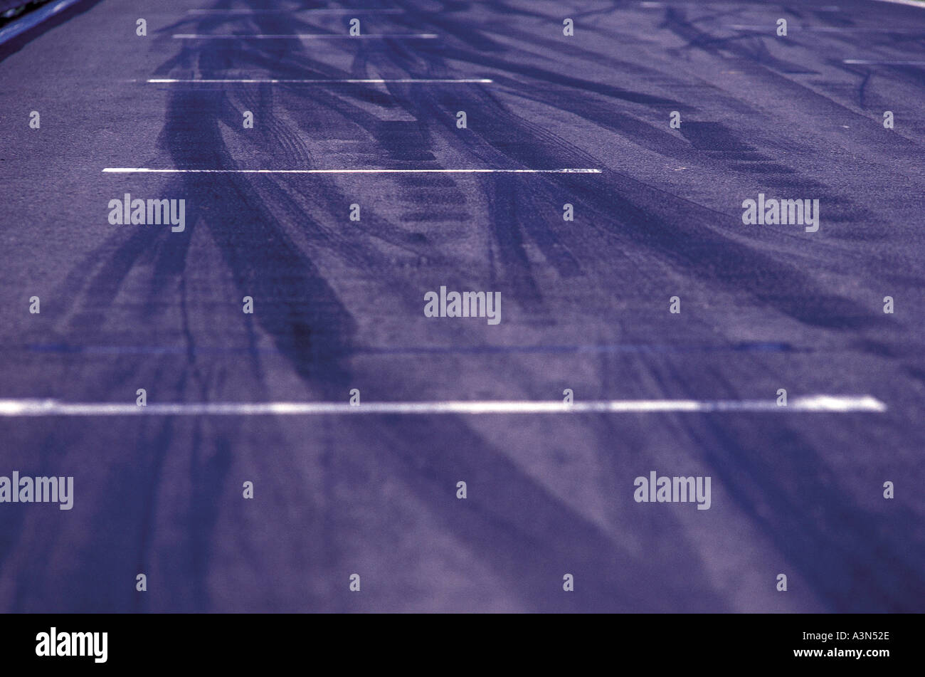 Road street hi-res stock photography and images - Alamy