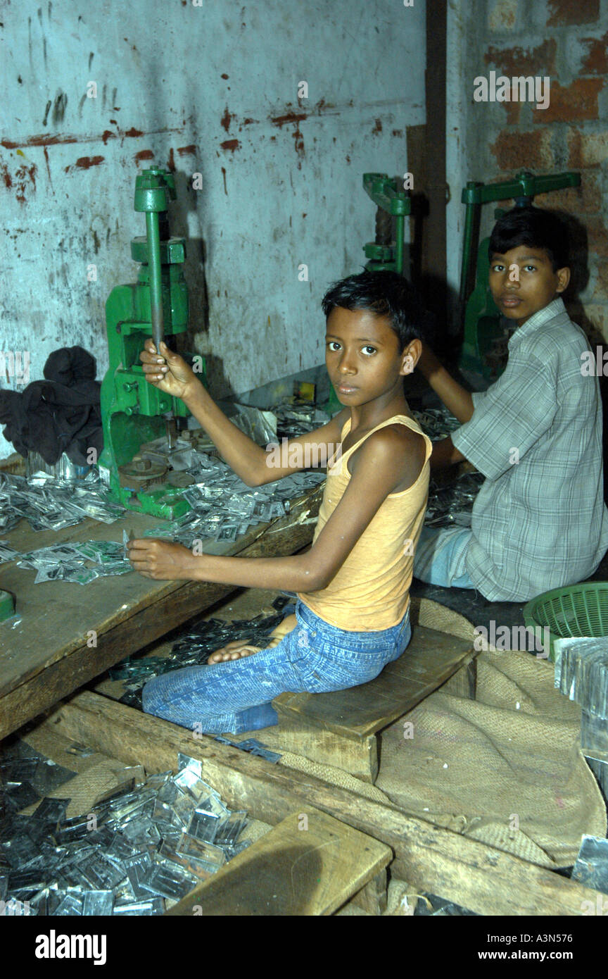 Bangladesh child trafficking hi-res stock photography and images - Alamy