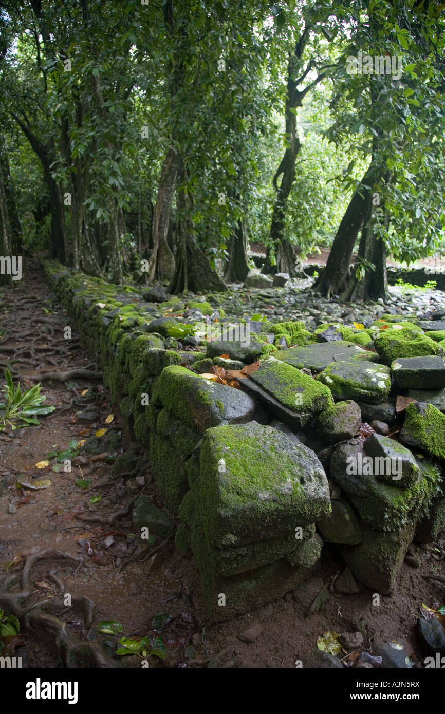 Titiroa Marae Moorea French Polynesia Stock Photo - Alamy