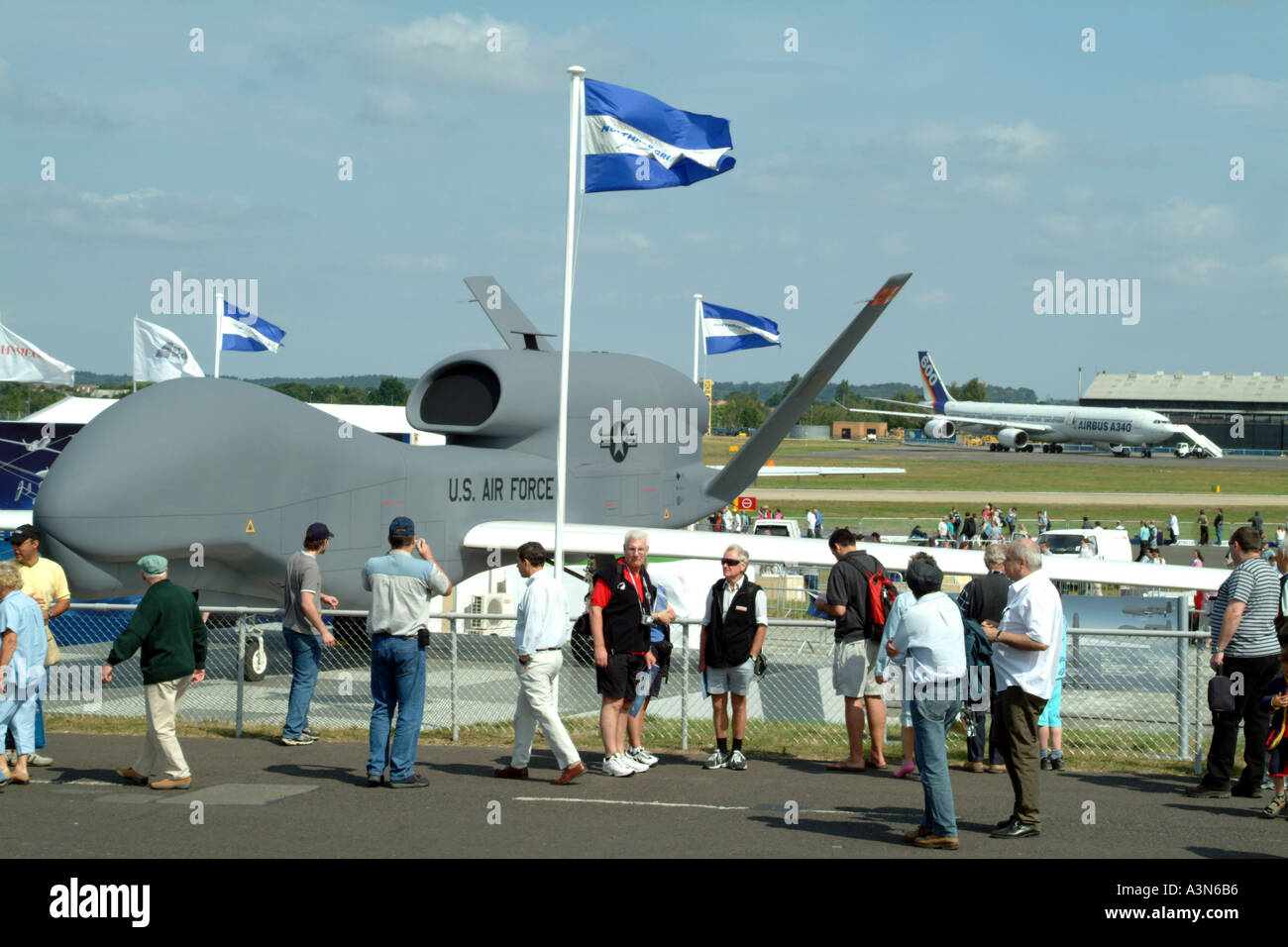 RQ4A Global Hawk USAF Reconnaissance Imagery Surveillance unmanned ...