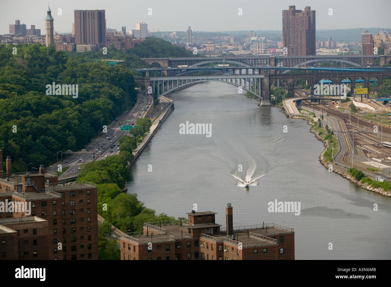 Alexander hamilton bridge hi-res stock photography and images - Alamy
