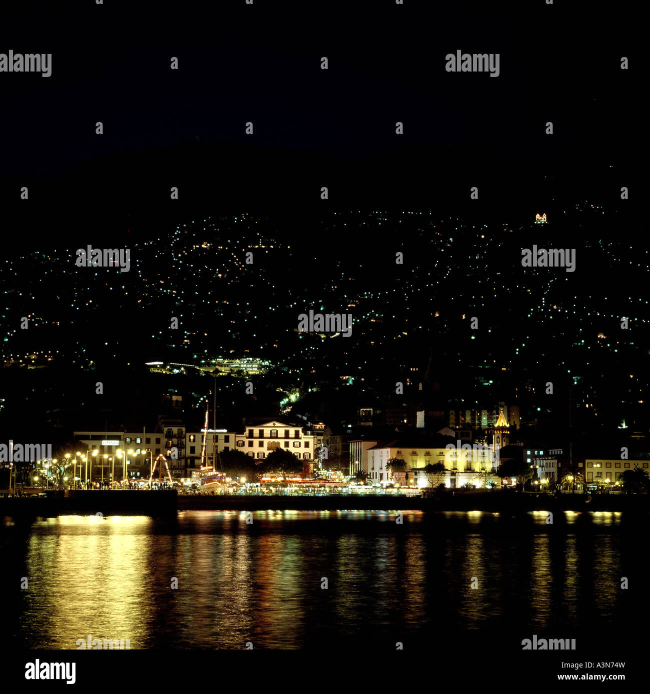 FUNCHAL HARBOUR AND TOWN AT NIGHT MADEIRA ISLAND PORTUGAL Stock Photo ...