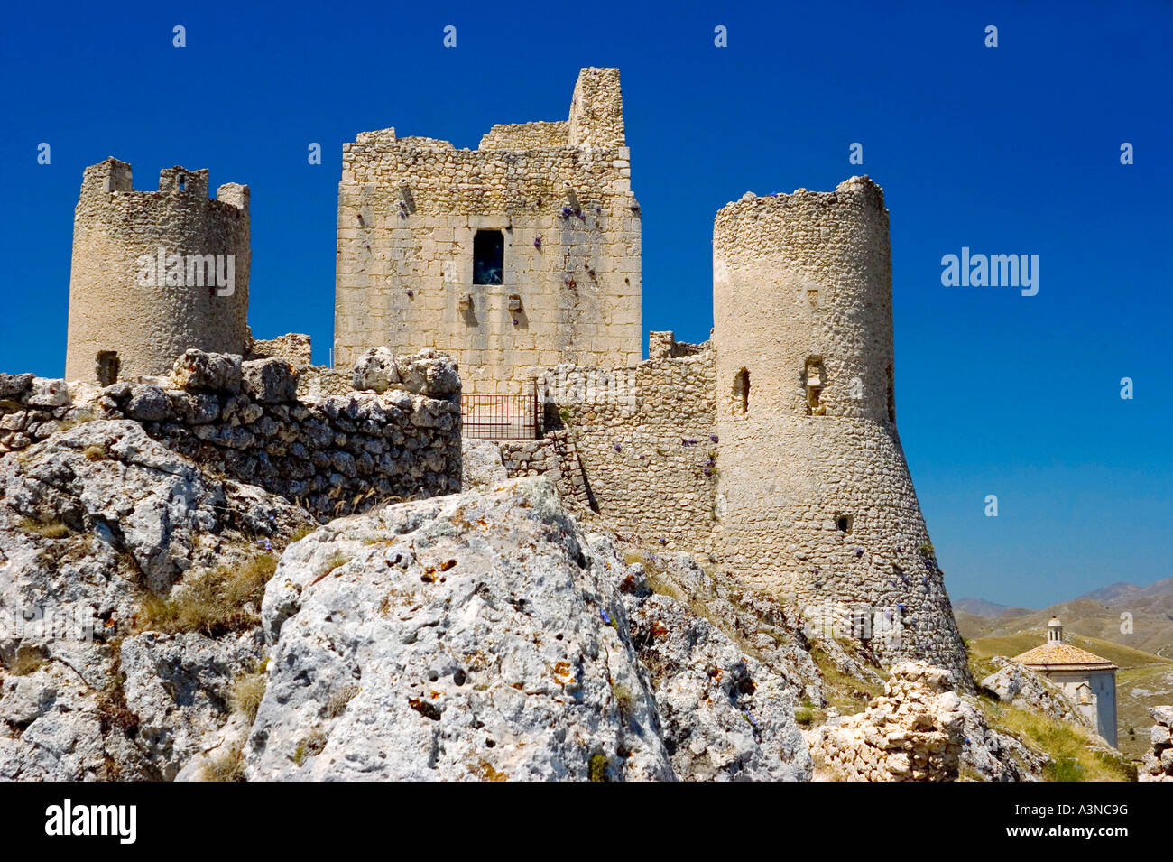 Castle Rocca Calascio Stock Photo - Alamy