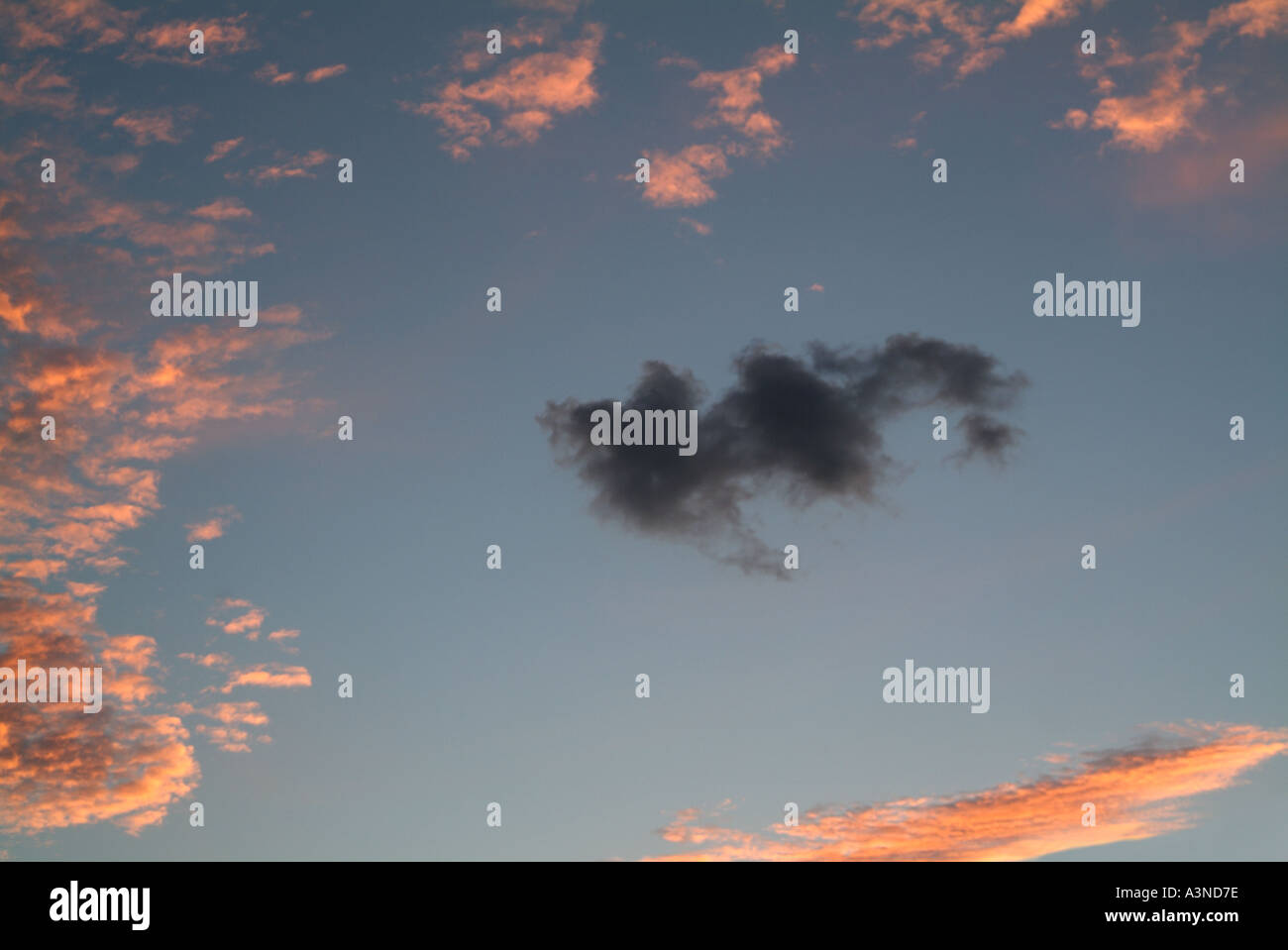 Mass layer clouds hi-res stock photography and images - Alamy