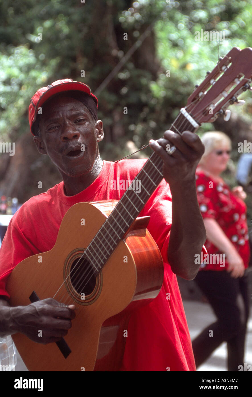 West african stringed instrument hi-res stock photography and images ...
