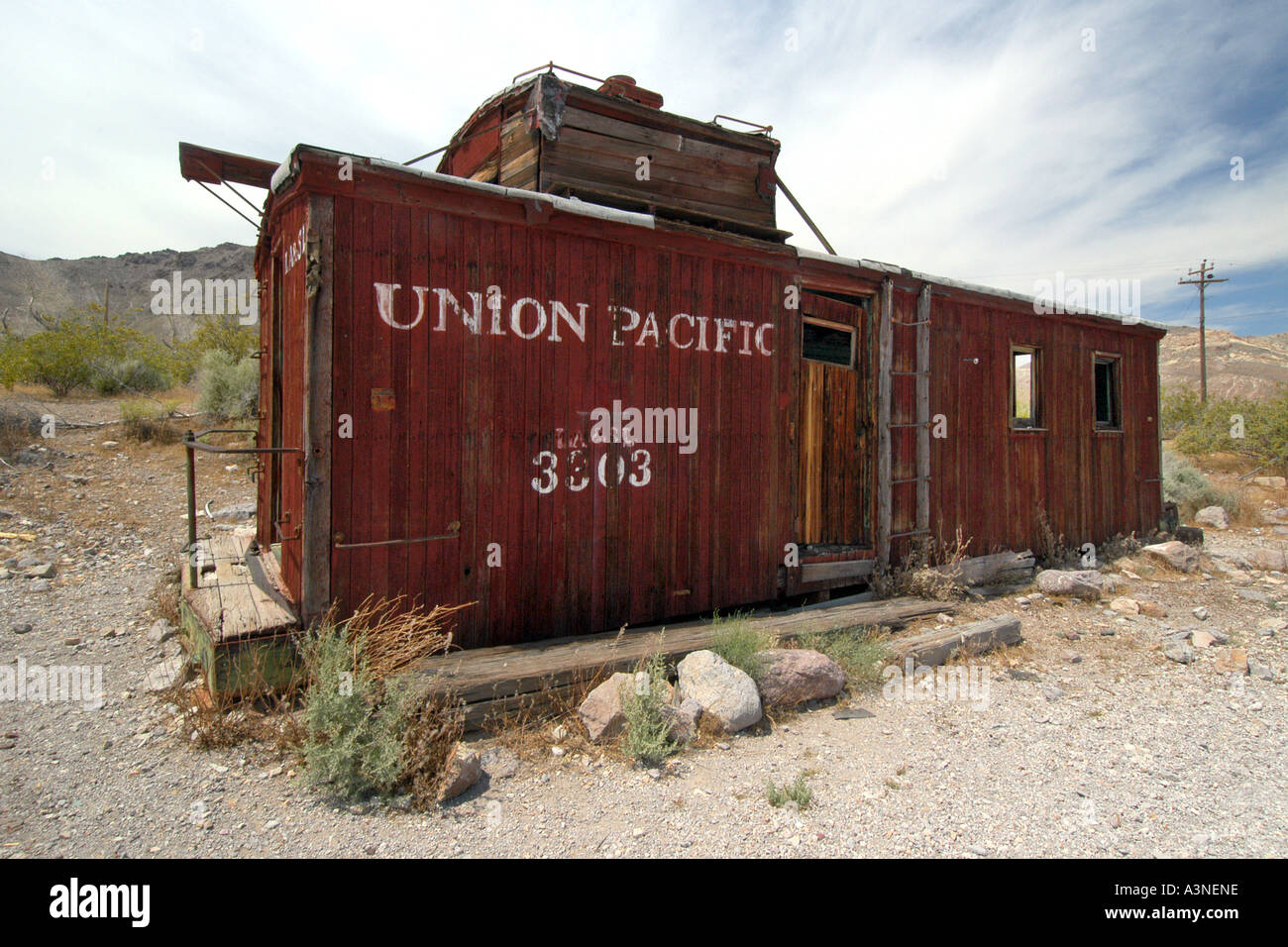 Ghost towns of rhyolite hi-res stock photography and images - Alamy