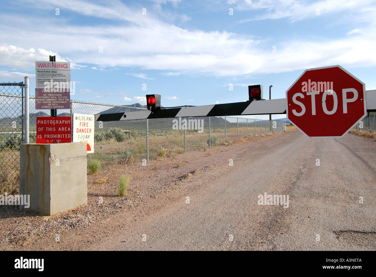 Area 51 barrier with deadly force warning sign near The Extra ...