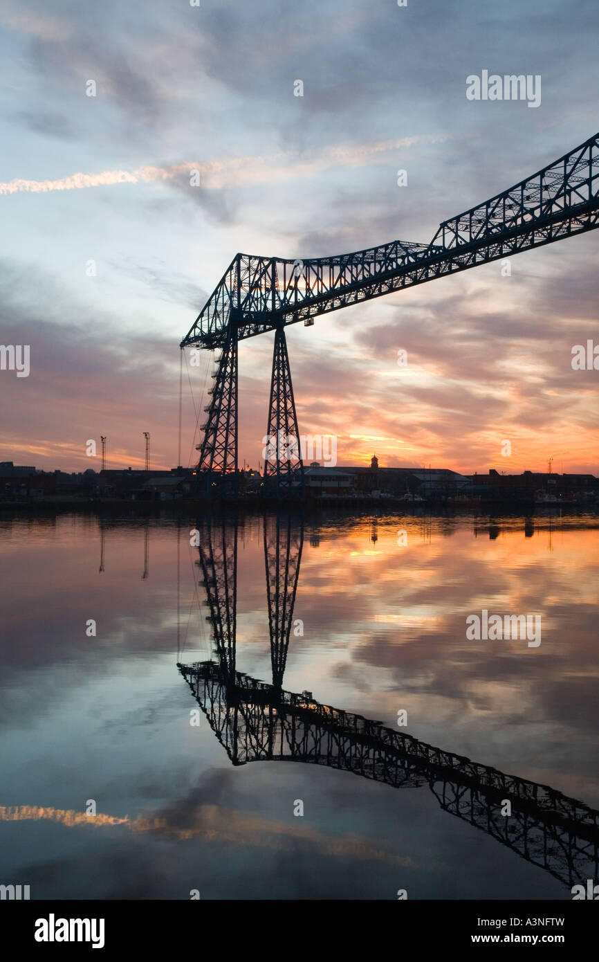 Teesside transporter bridge at night hi-res stock photography and ... Teesside transporter bridge at night hi-res stock photography and ...