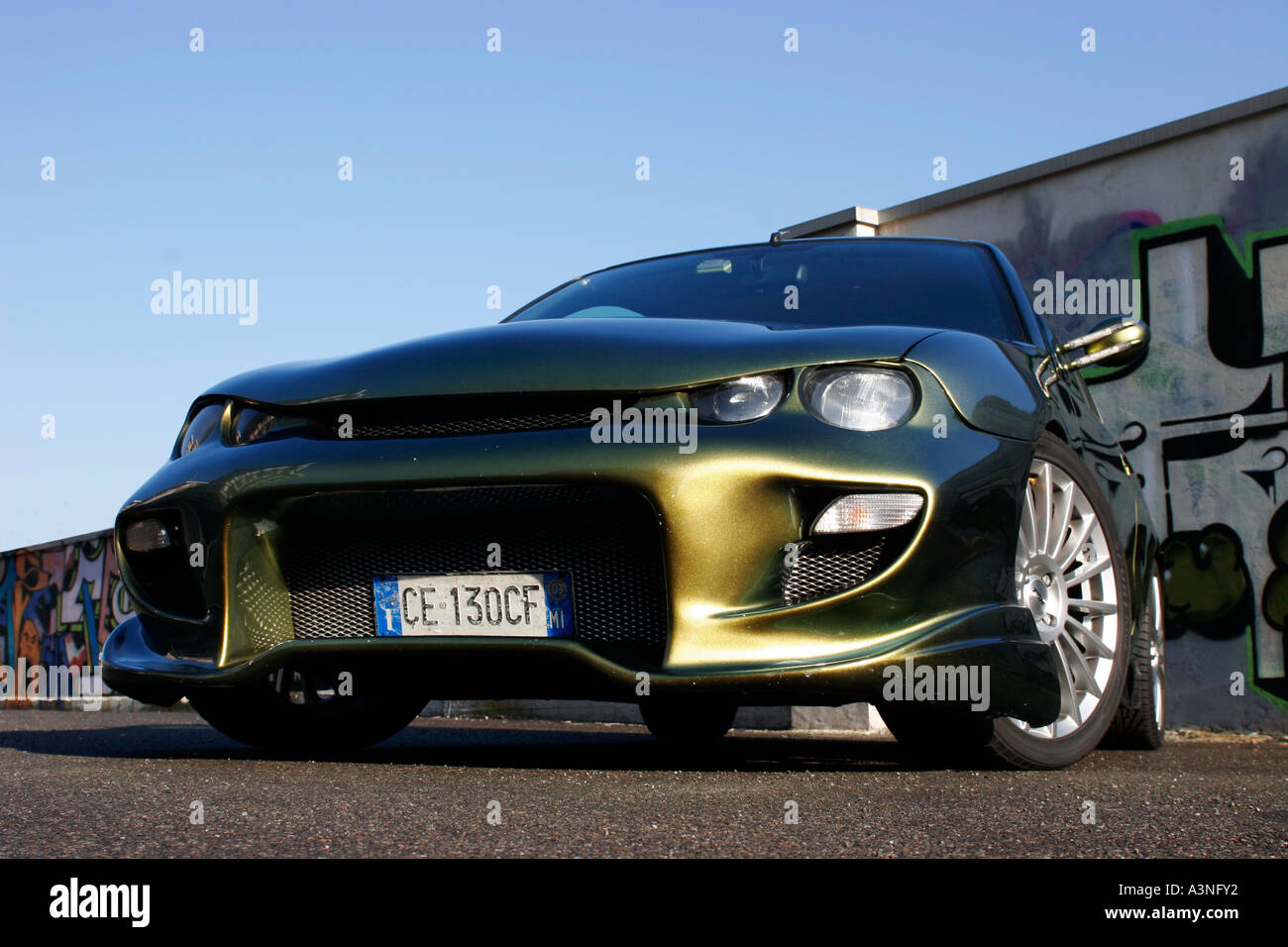 Mg zr hi-res stock photography and images - Alamy