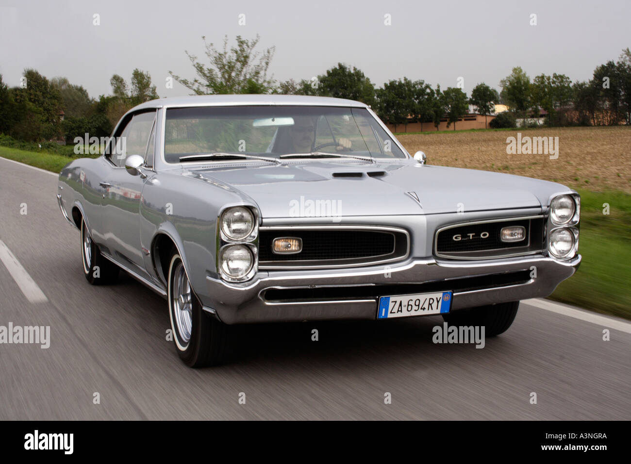 1966 pontiac gto hi-res stock photography and images - Alamy