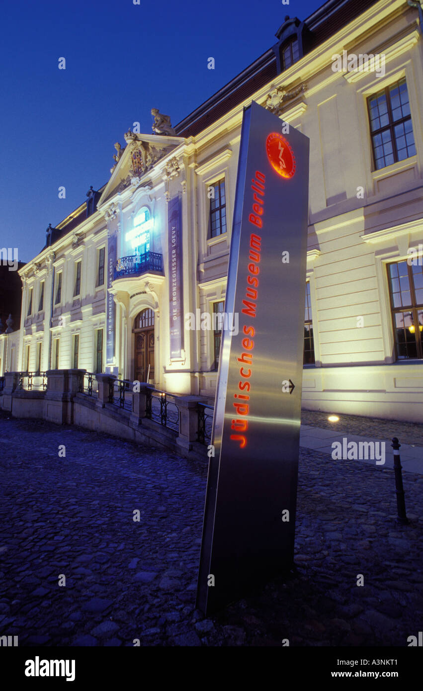 Juedisches Museum in Berlin Stock Photo - Alamy