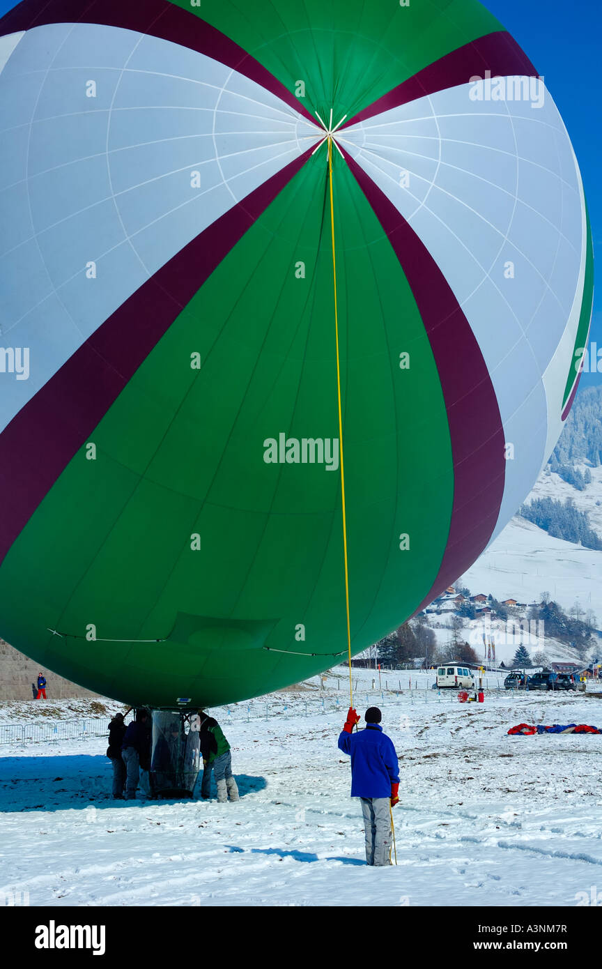 Man holding the mooring line of an airship Stock Photo - Alamy