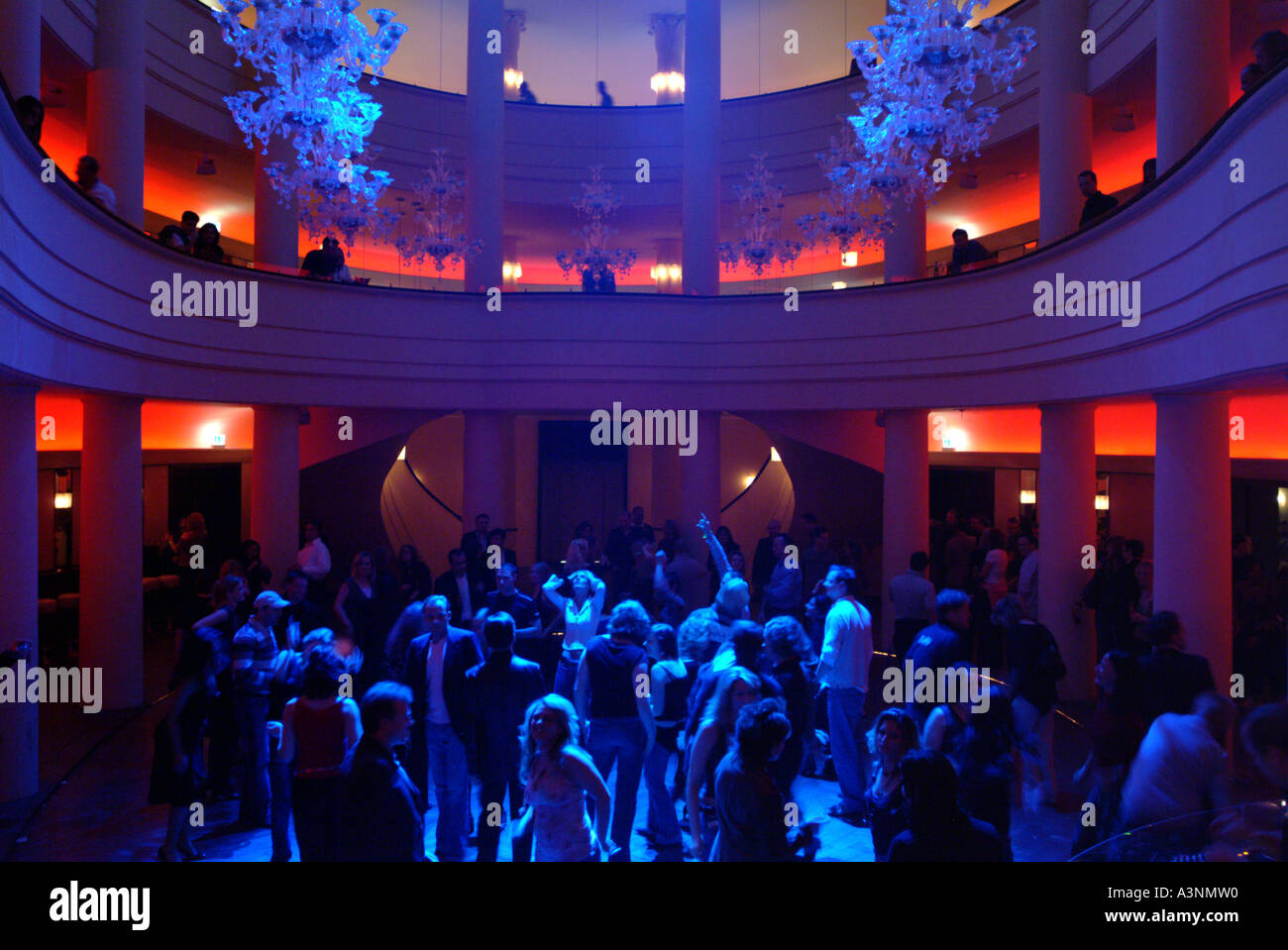 Berlin nightclub hi-res stock photography and images - Alamy