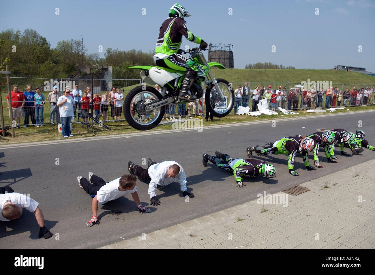 Motorcycle stunt team hi-res stock photography and images - Alamy