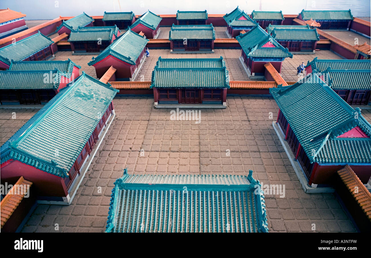 Replicas of Beijing Forbidden City in the Forbidden Gardens in Katy ...