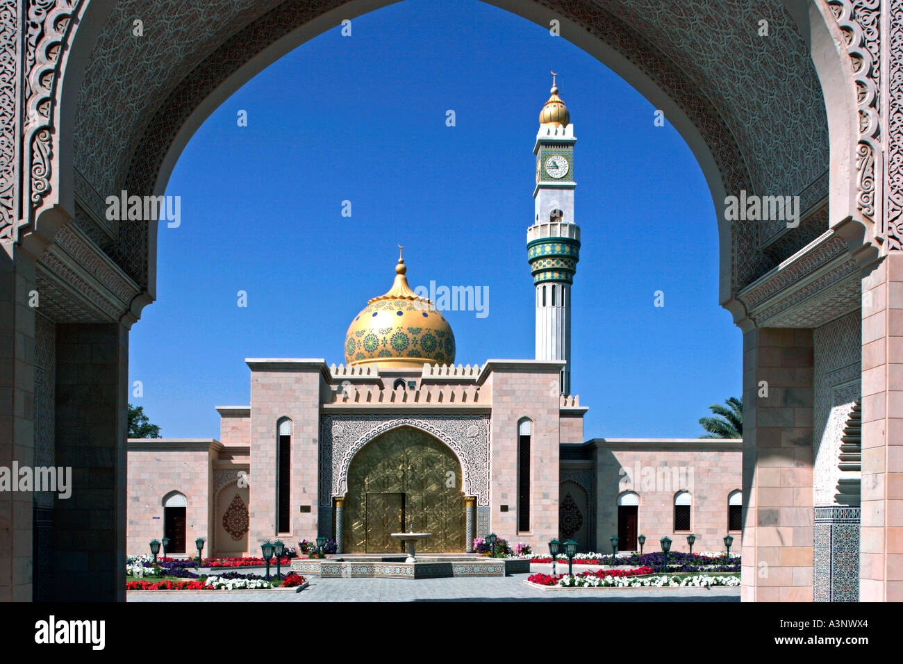 The zawawi mosque hi-res stock photography and images - Alamy