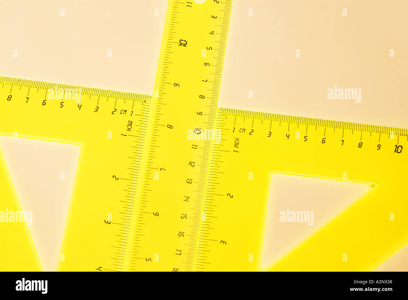 Lineal colour pattern hi-res stock photography and images - Alamy