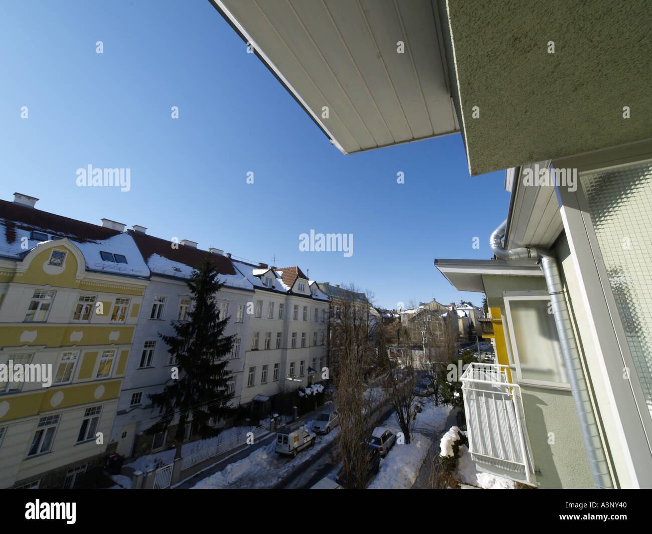 From street view hi-res stock photography and images - Alamy