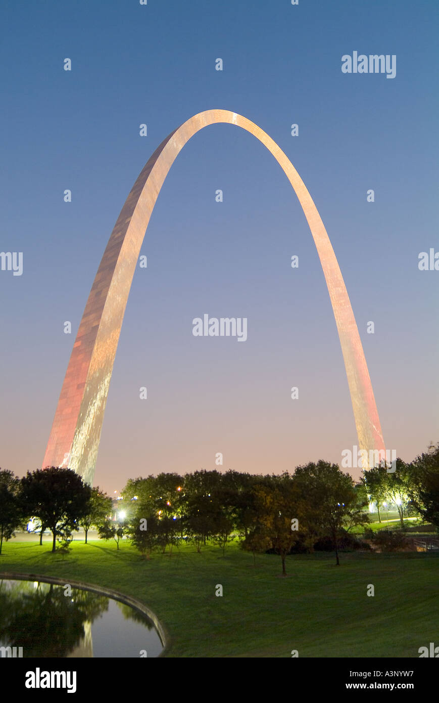 Monument a saint louis hi-res stock photography and images - Alamy