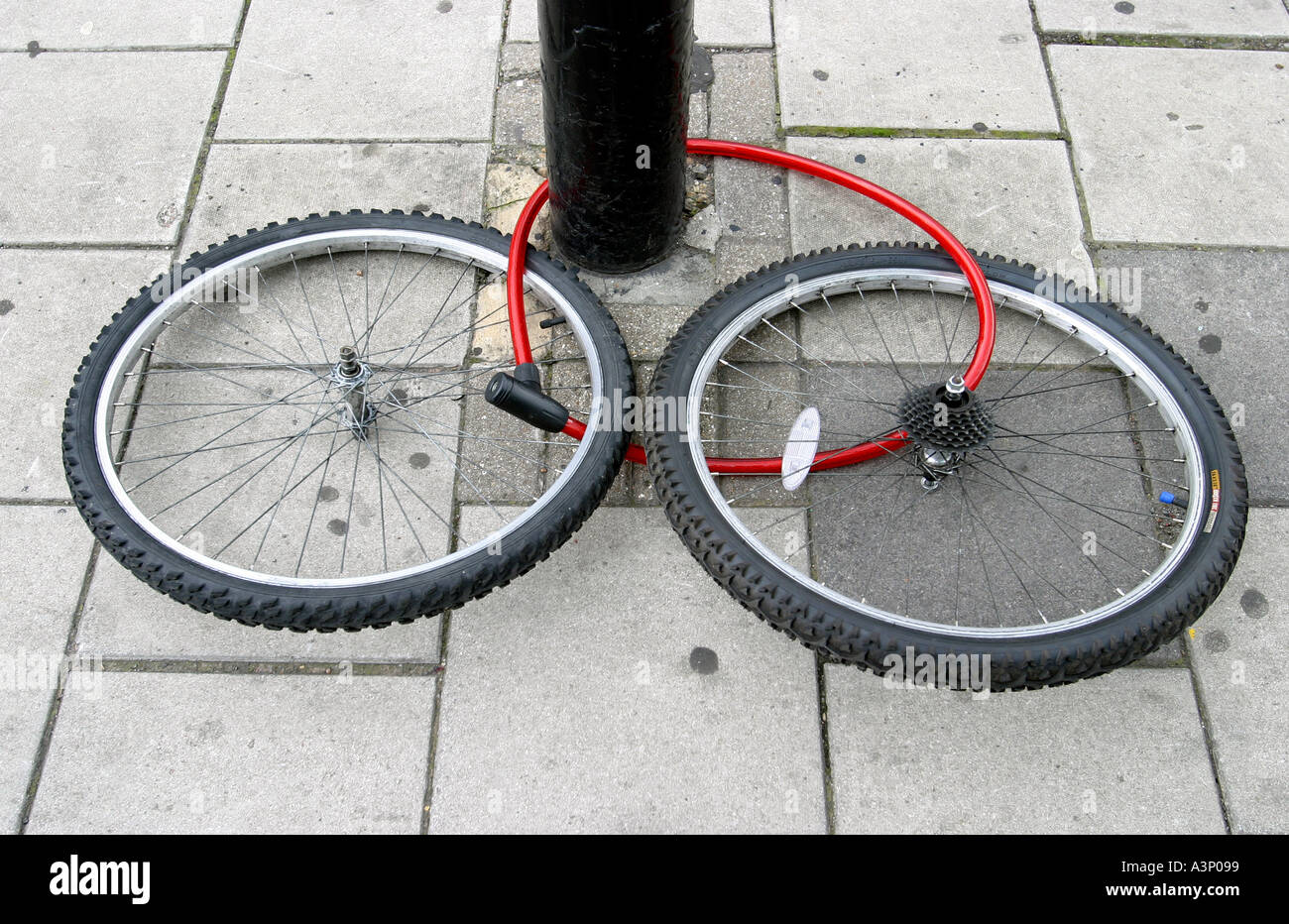 Stolen bicycle parts hi-res stock photography and images - Alamy