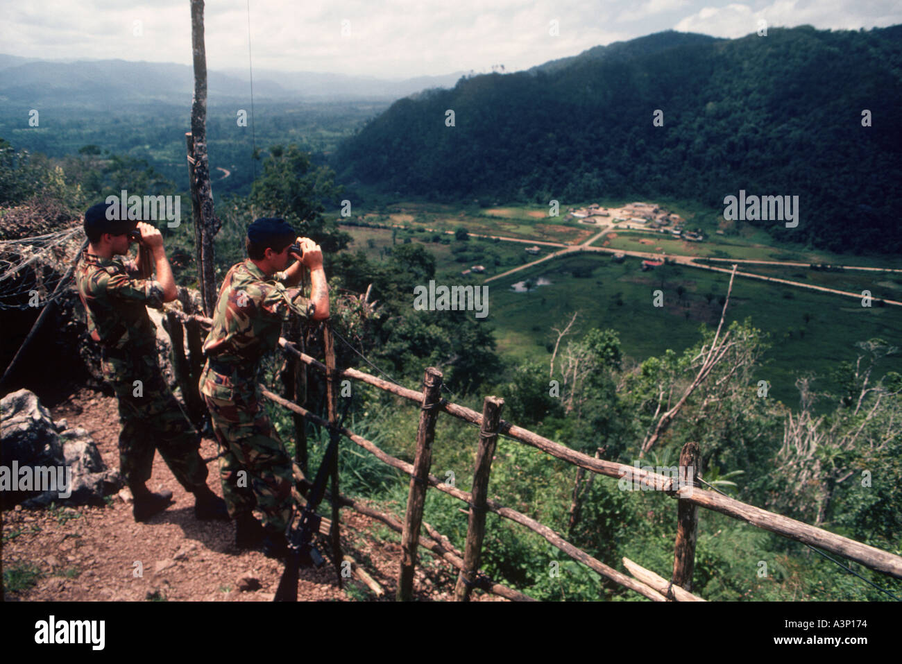 British Soldiers in training Stock Photo - Alamy