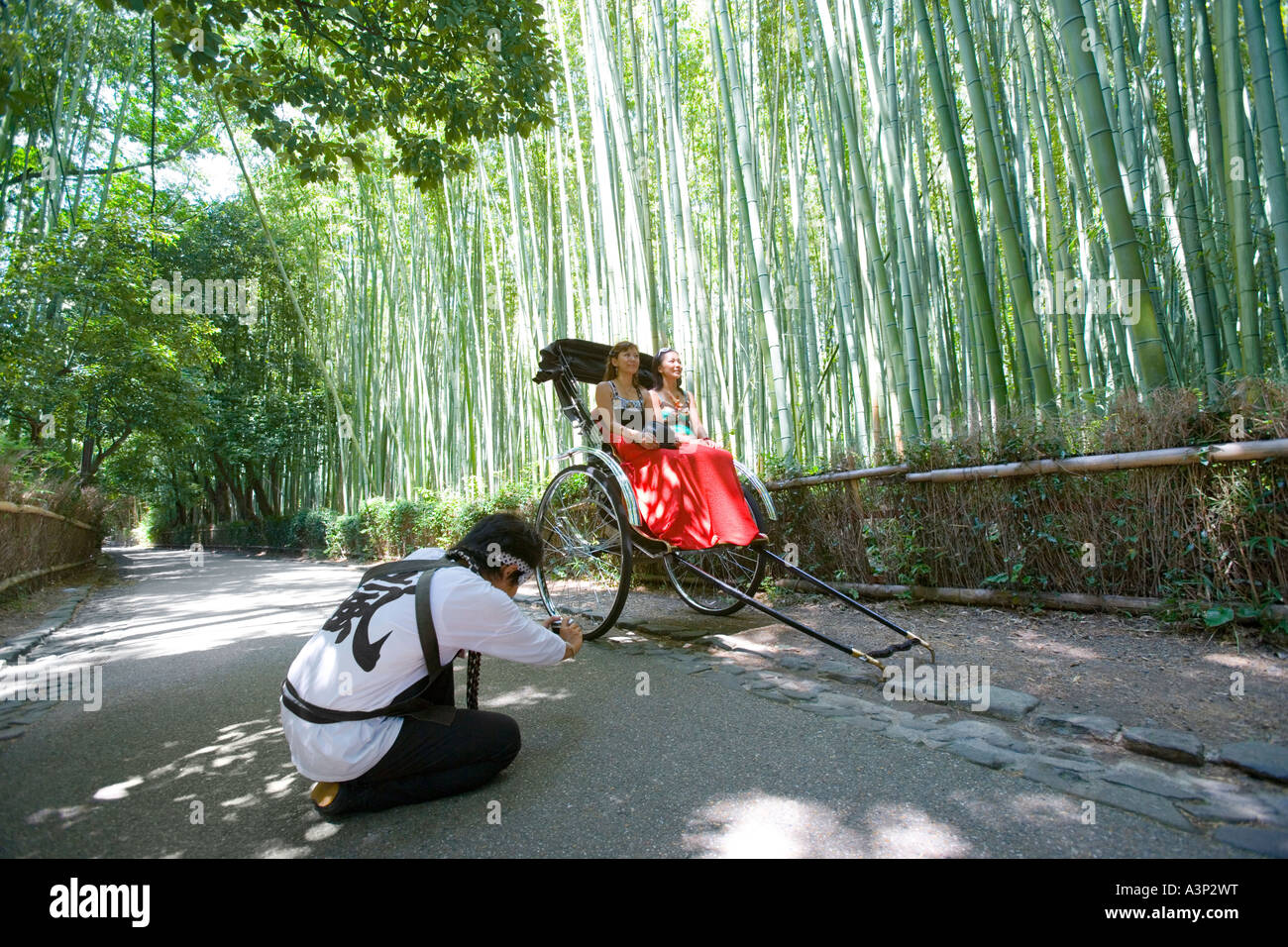 Jinrikisha rickshaw japan travel hi-res stock photography and images ...