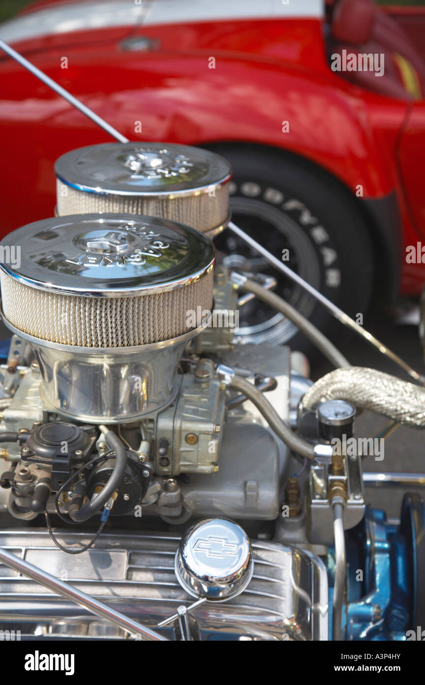 Customized american V8 hot rod engine Stock Photo - Alamy