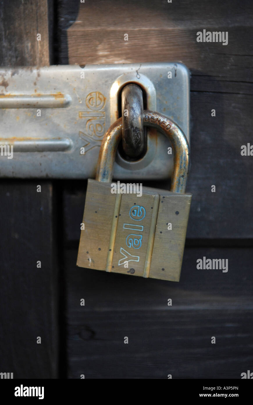 Yale padlock hi-res stock photography and images - Alamy