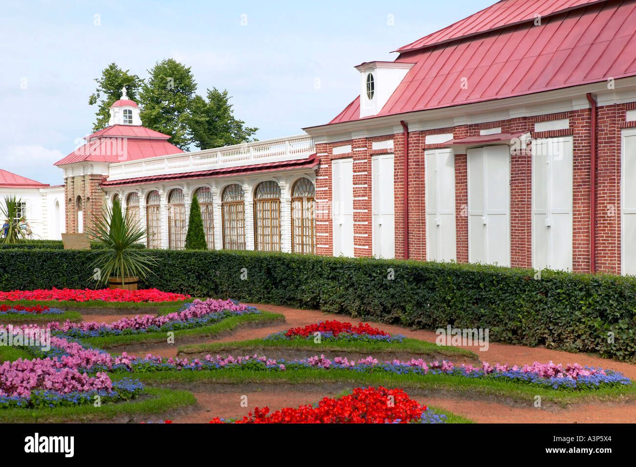 Saint Petersburg Peters summer palace Stock Photo - Alamy