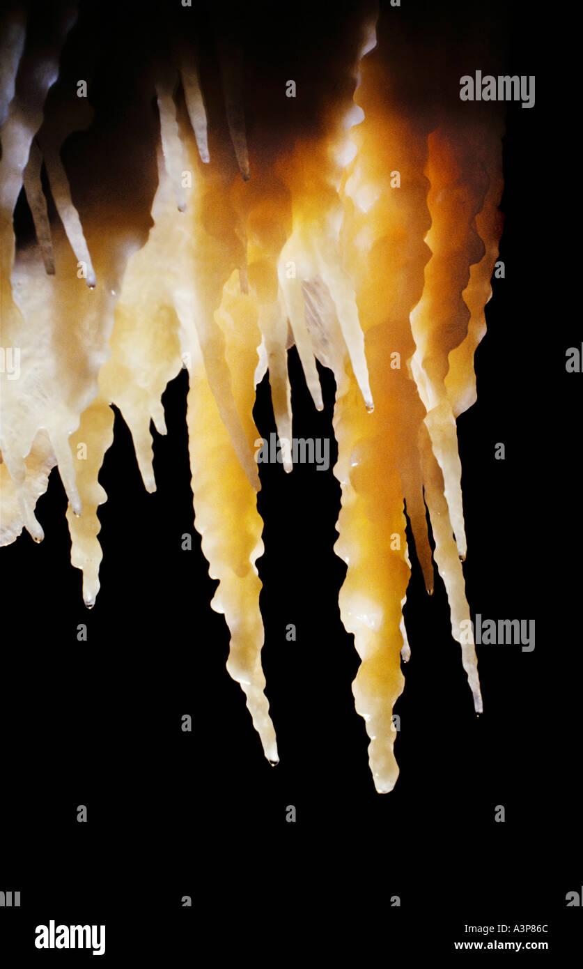 Cave drapery formations hi-res stock photography and images - Alamy