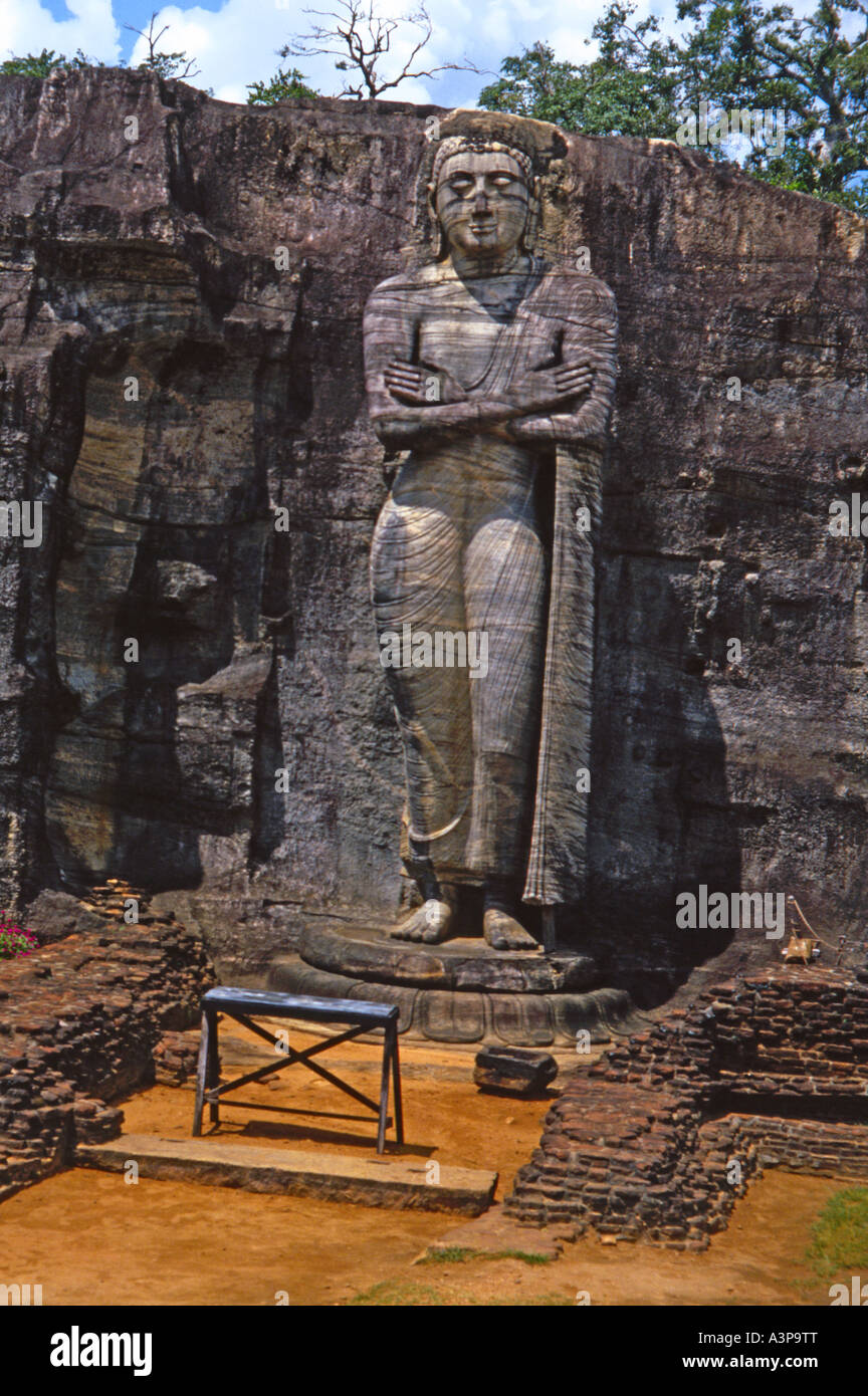 King vijayabahu i hi-res stock photography and images - Alamy