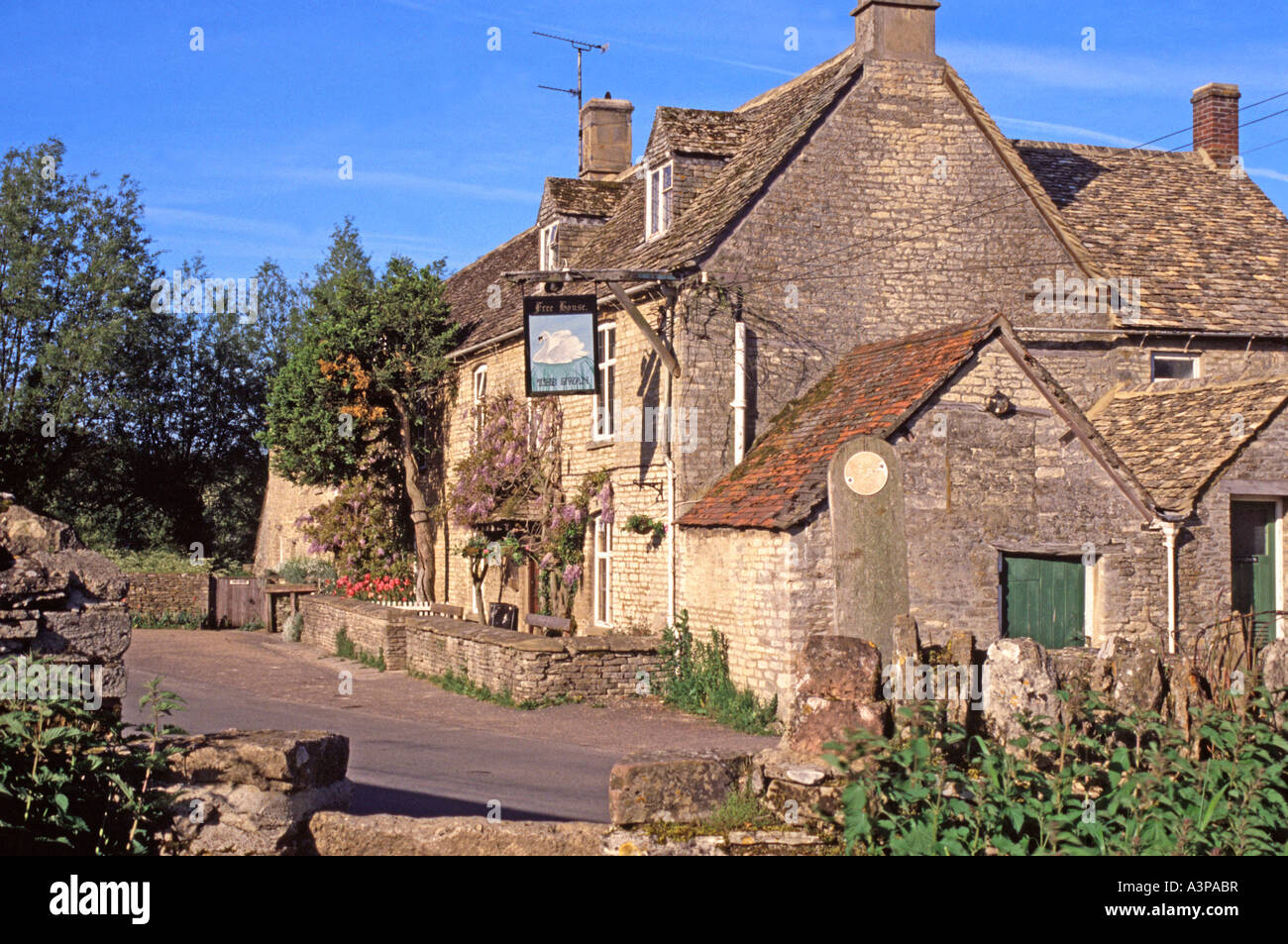 The Swan Inn, Swinbrook, Oxfordshire, UK Stock Photo, Royalty Free ...