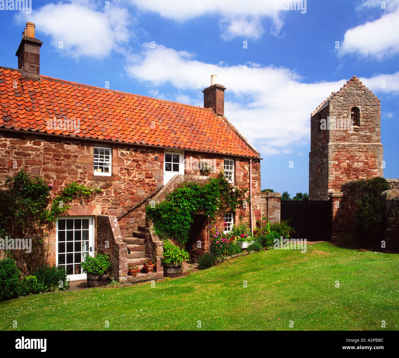 Stenton village green hi-res stock photography and images - Alamy