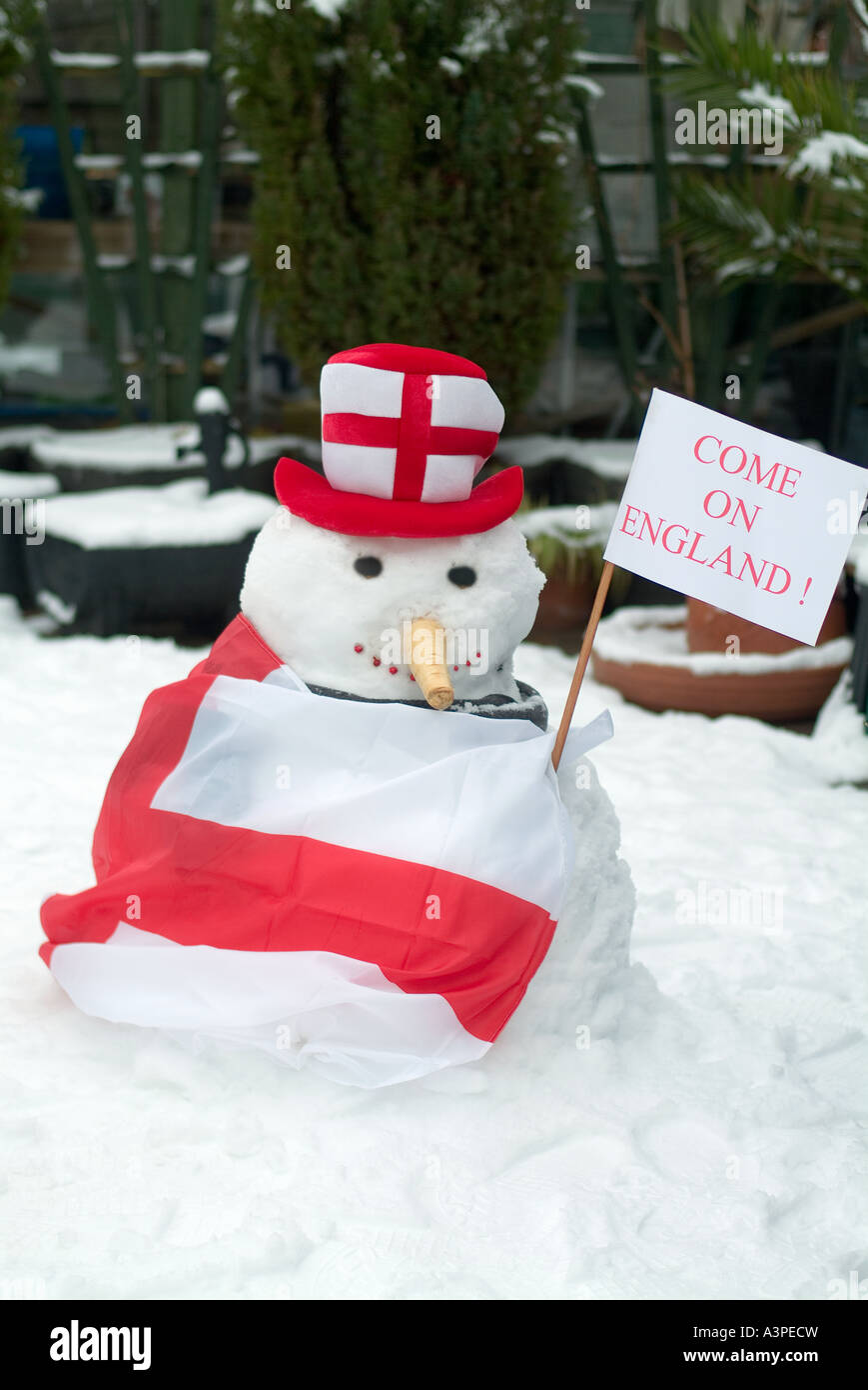 Snowman football hi-res stock photography and images - Alamy