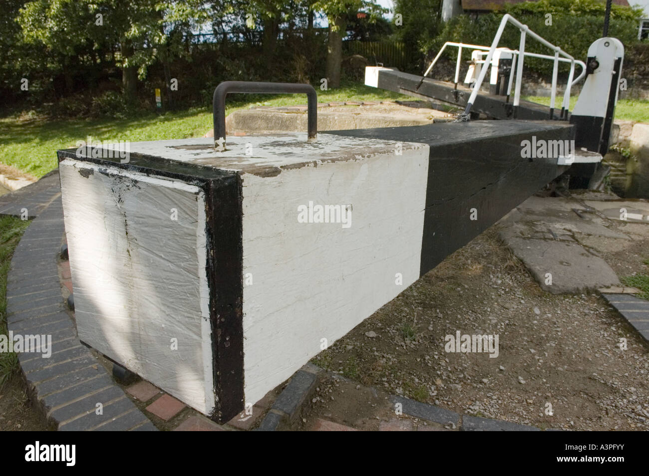 Grand Union Canal at Bulbourne, herts Stock Photo - Alamy