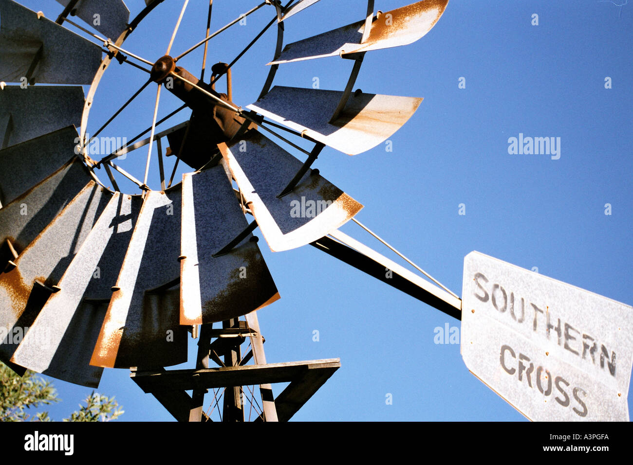 galvanised iron Windmill Australia Stock Photo - Alamy