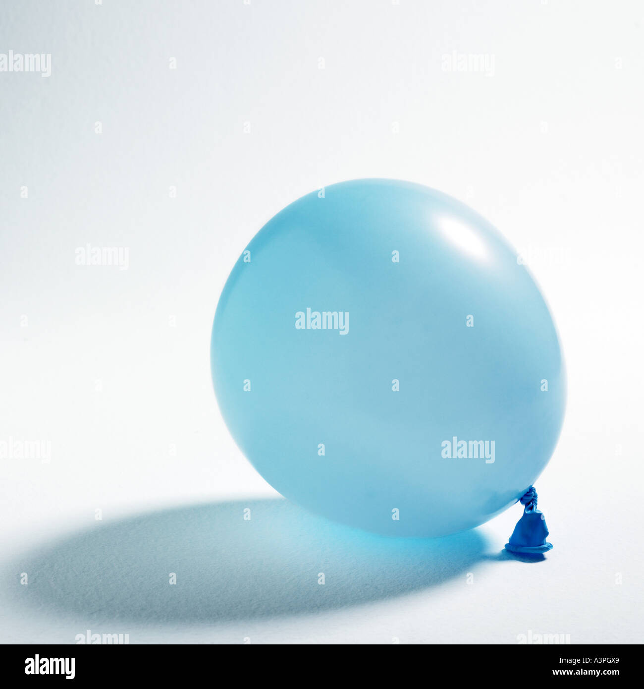 Empty balloon and full balloon hi-res stock photography and images - Alamy