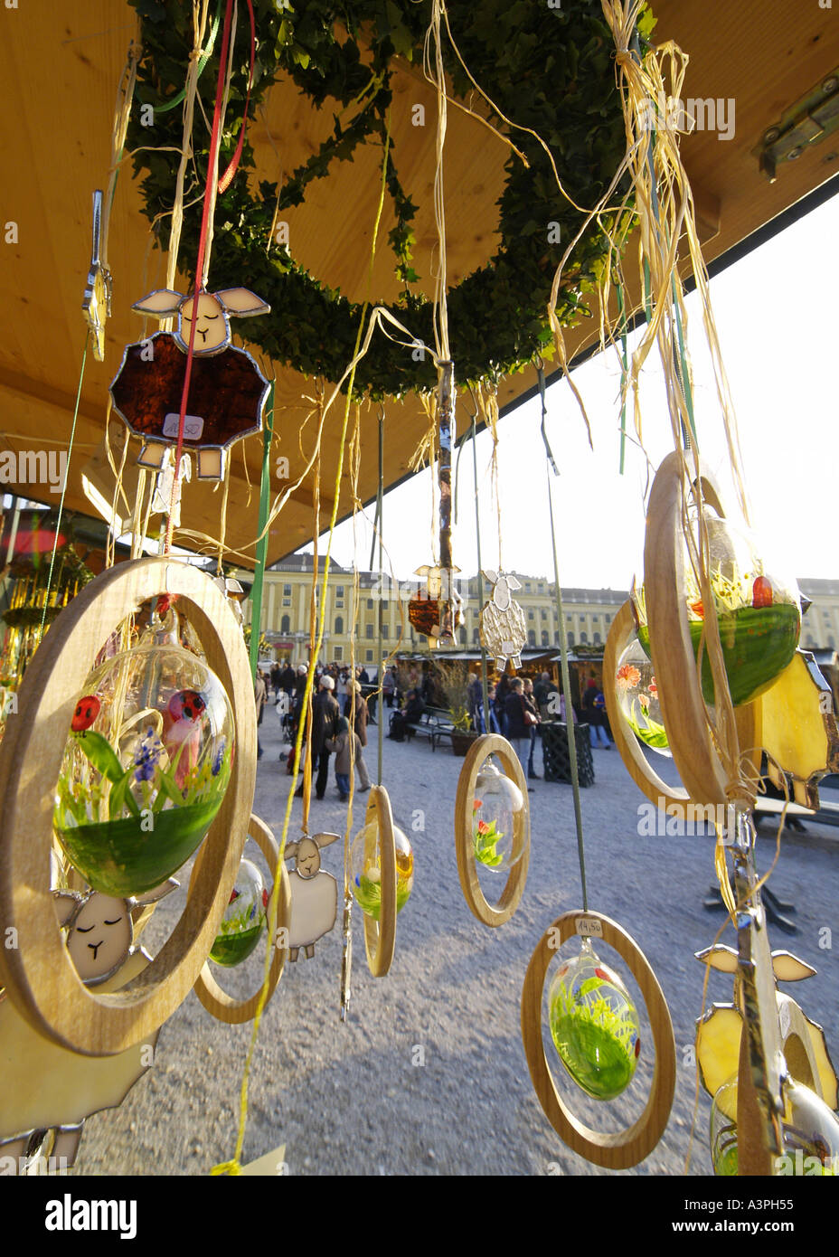 Vienna, Easter market at Schoenbrunn castle Stock Photo - Alamy