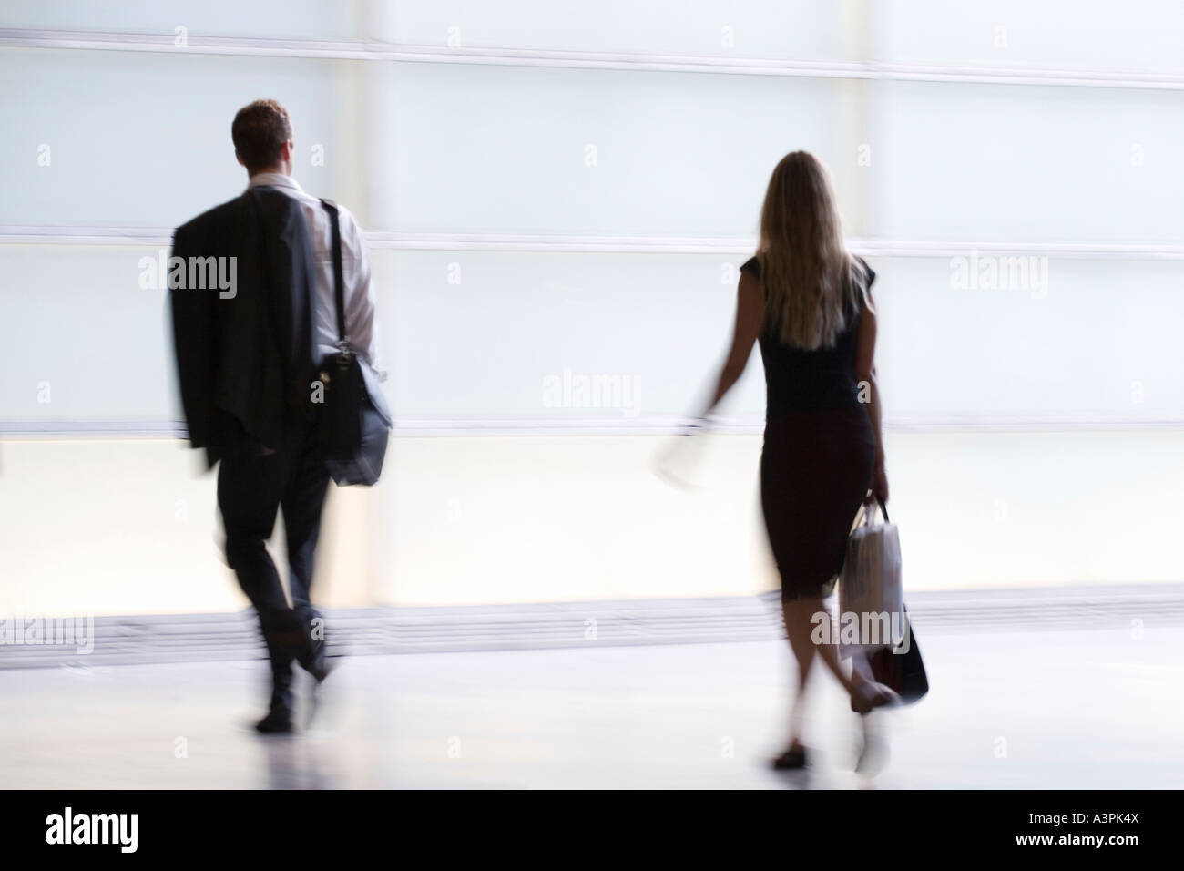 Young elegantly dressed woman hi-res stock photography and images - Alamy