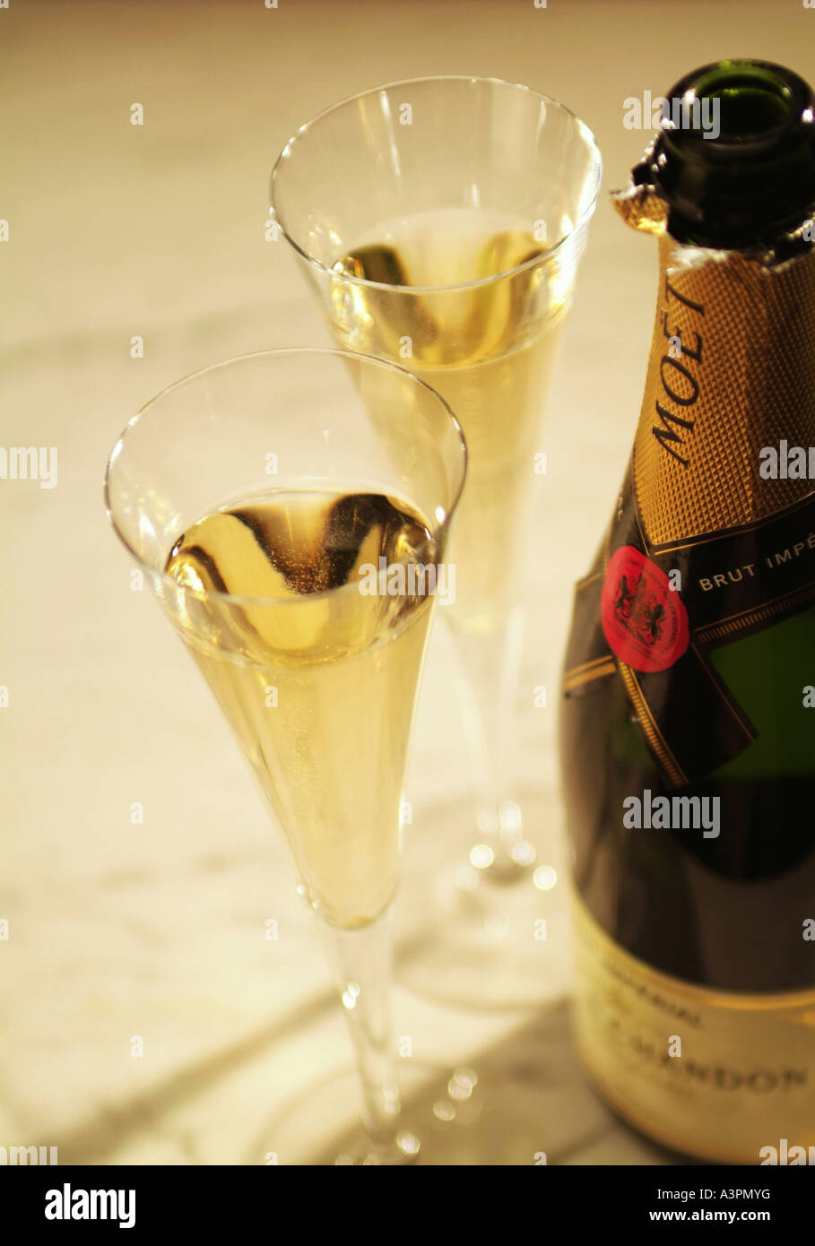 Open bottle moet chandon hi-res stock photography and images - Alamy