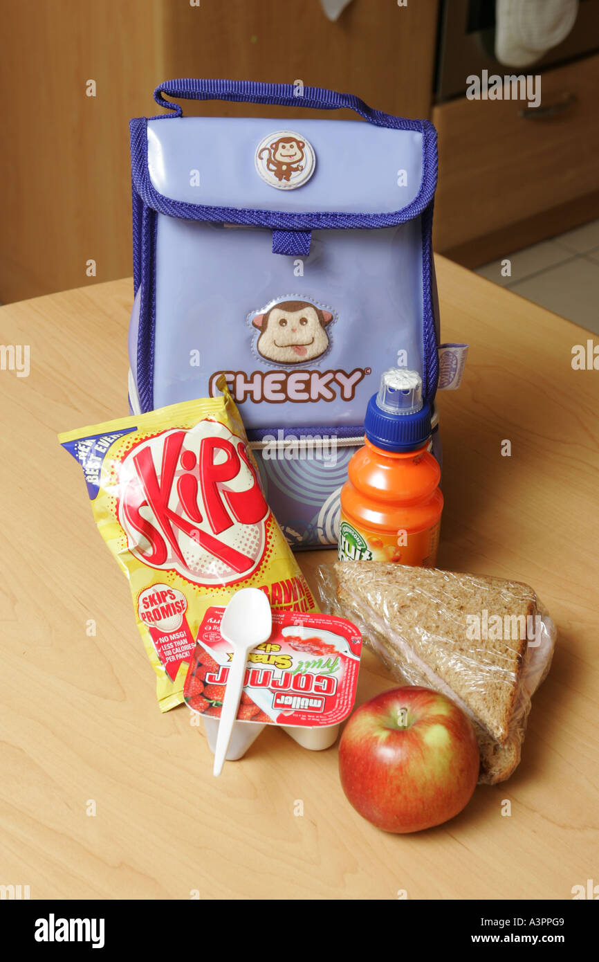 Children's packed lunch Stock Photo - Alamy