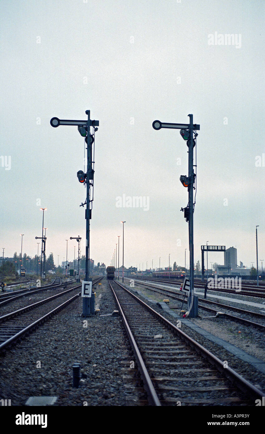 Railway Signals High Resolution Stock Photography and Images - Alamy