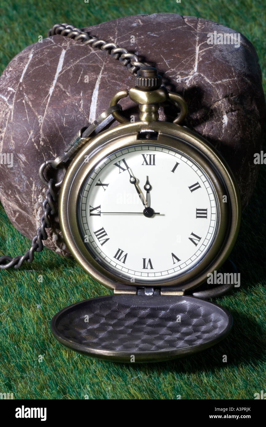 Uhr clock watch Stock Photo - Alamy