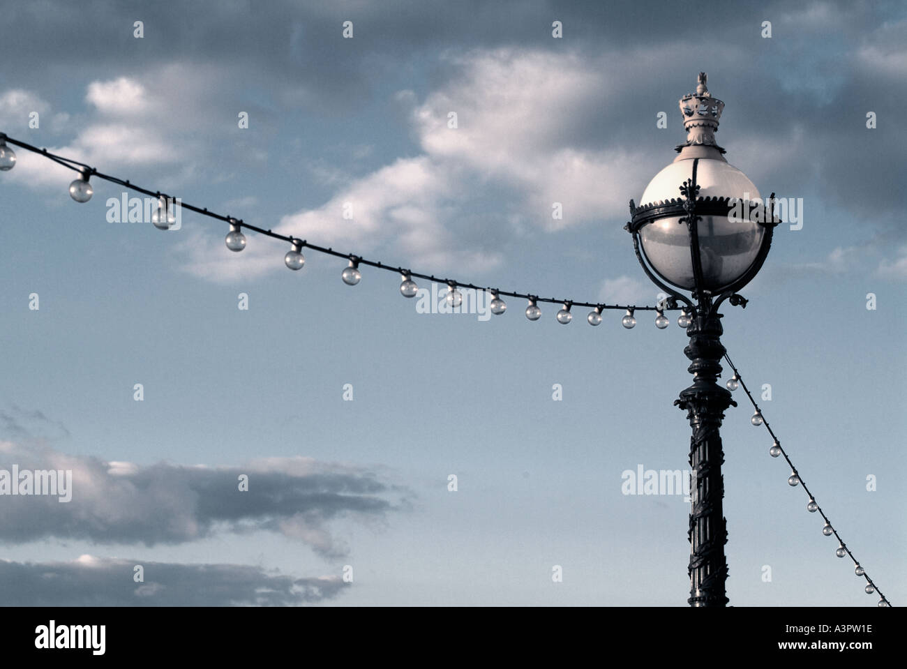 London Walk Lamp London Uk Stock Photo - Alamy