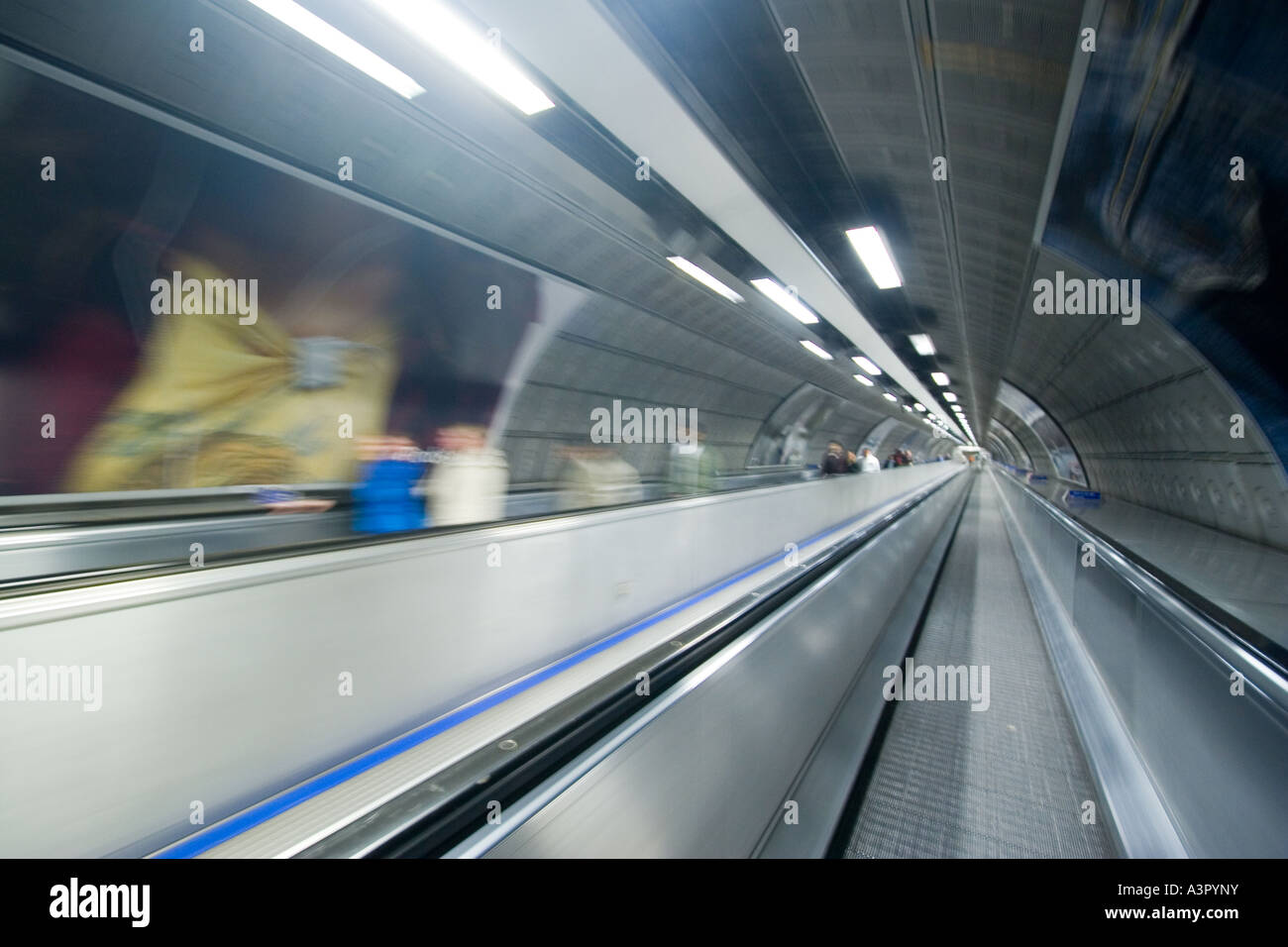 connecting corridor and moving pavement on london underground network ...