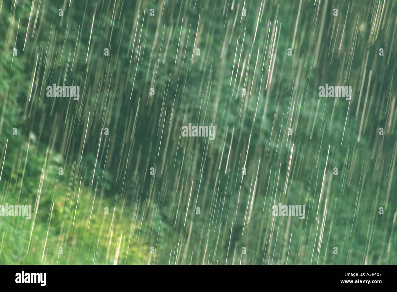 rain drops falling blurred motion Stock Photo - Alamy