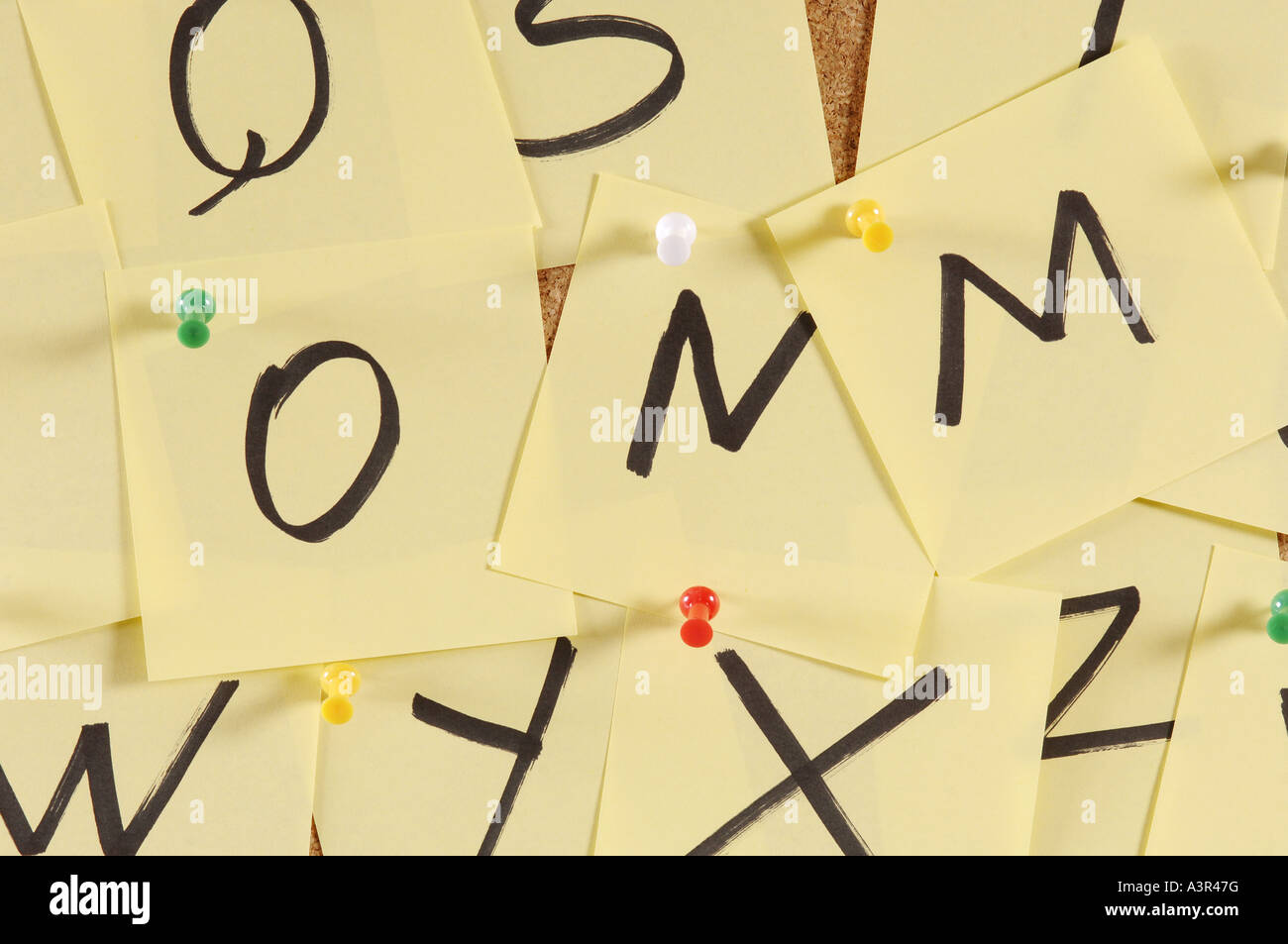 message cork board with alphabet letters Stock Photo - Alamy