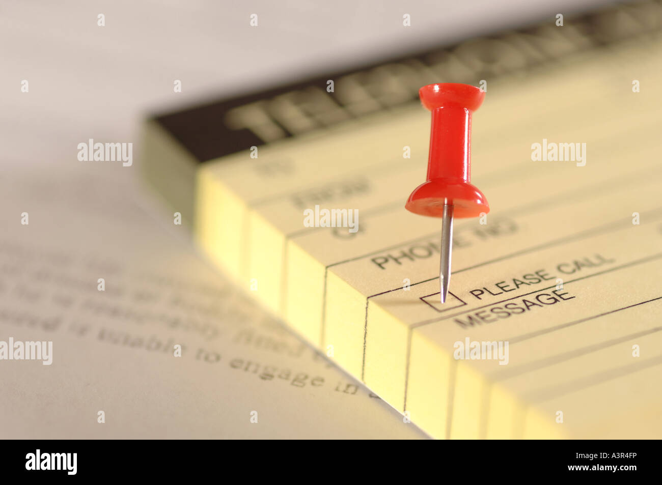 telephone office message please call Stock Photo - Alamy